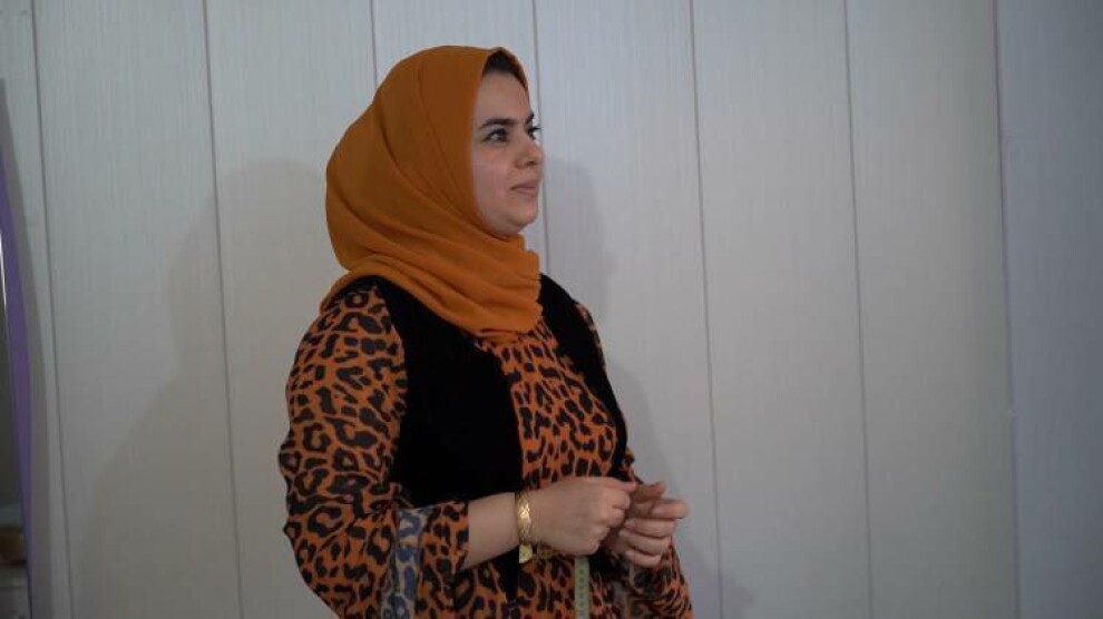 JINHAGENCY | Deaf and dumb Binayi attracts attention with her talent