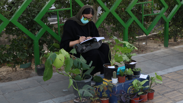 JINHAGENCY | Daily challenges faced by women peddlers in Tehran