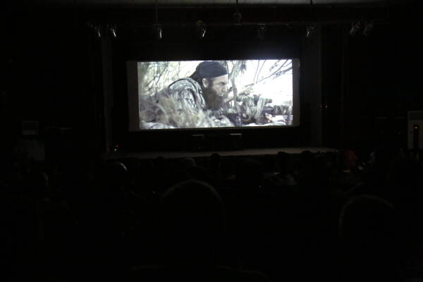 JINHAGENCY | "Kobanê" filmi ilk olarak Kobanê’de gösterime girdi