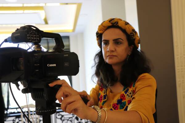 JINHAGENCY | Gazeteci Nurcan Yalçın: Hakikat arayışında geri adım ...