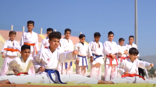 JINHAGENCY | Ji bo zarokên Helepçe Festîfala Lîstokên Rengan